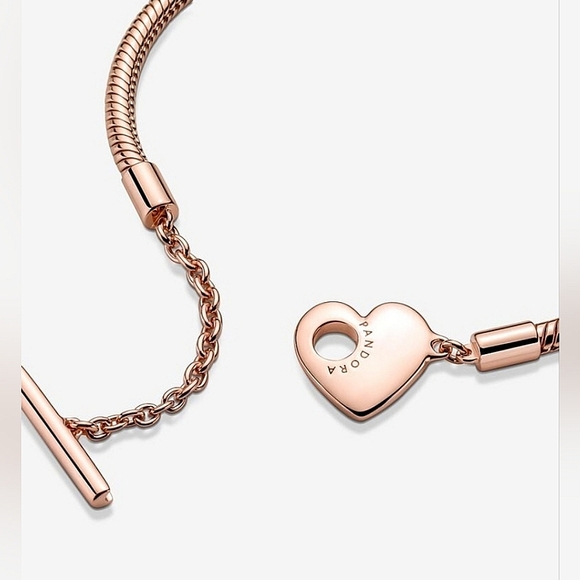Pandora | Jewelry | Authentic New Pandora Pandora Moments Heart Tbar ...